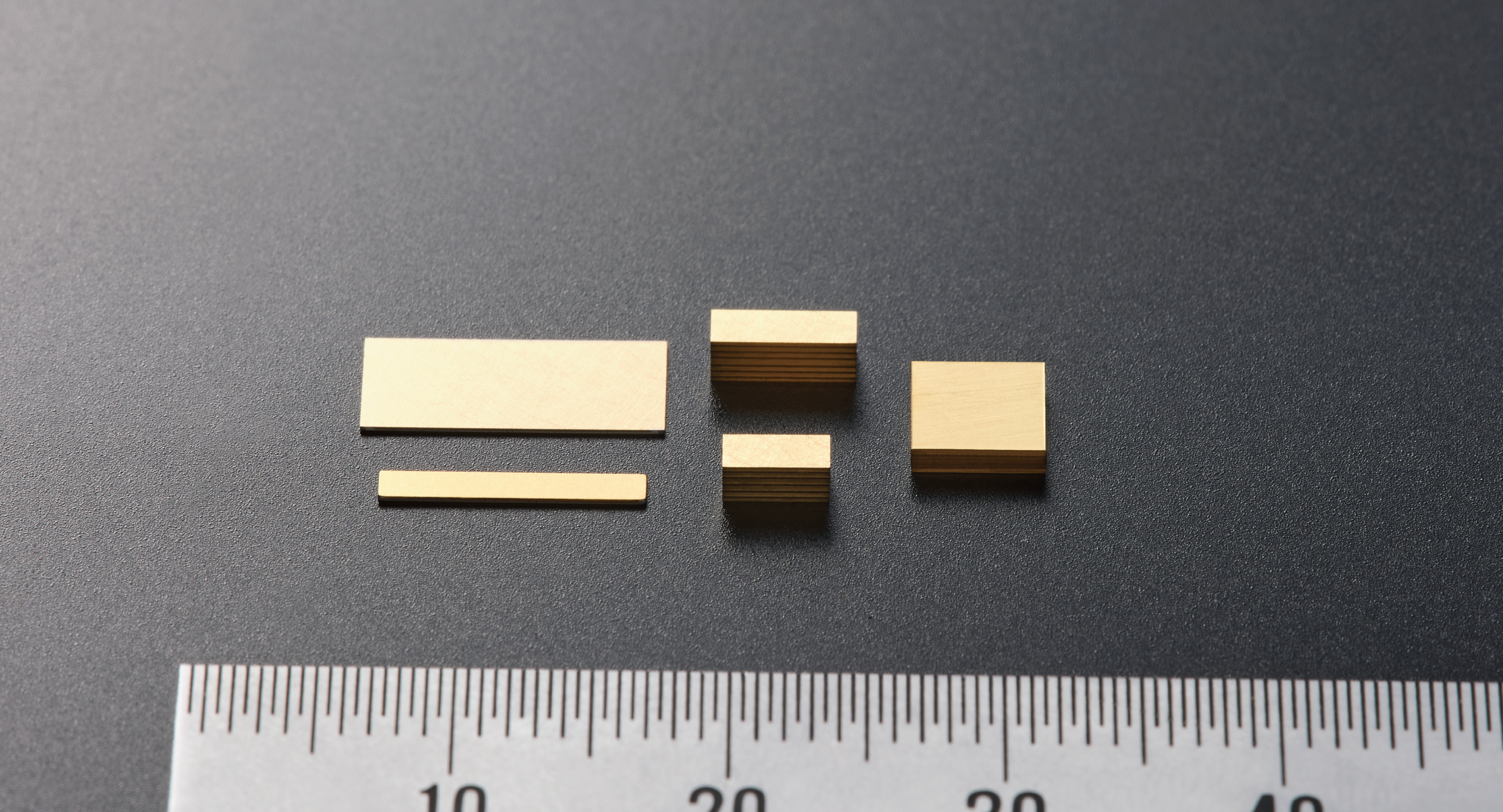 Submount with AuSn solder | Nippon Electric Glass (NEG)